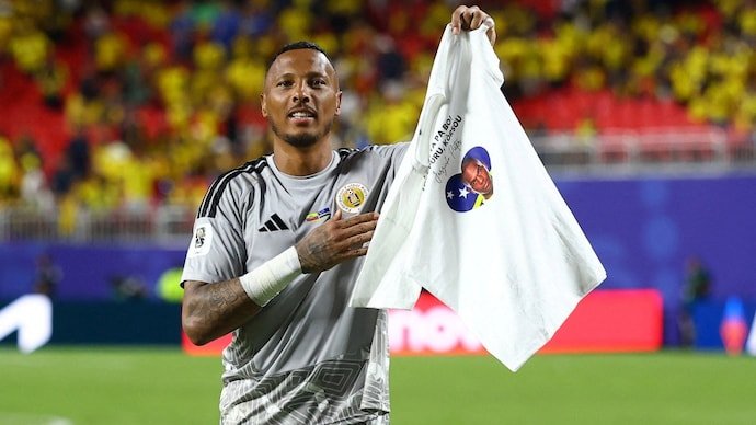 Eloy Room: The Goalkeeper Who Put Curaçao on the FIFA World Cup Map ...